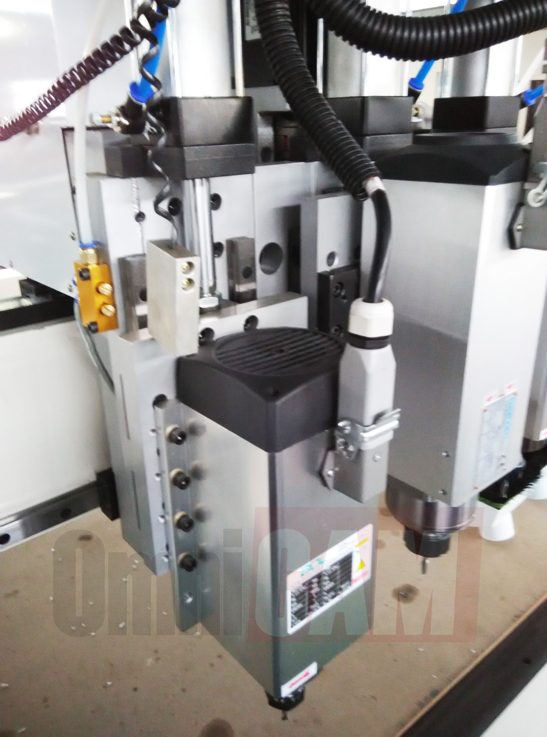 CNC Router - OmniCAM ZX11 (2.0x4.0m)